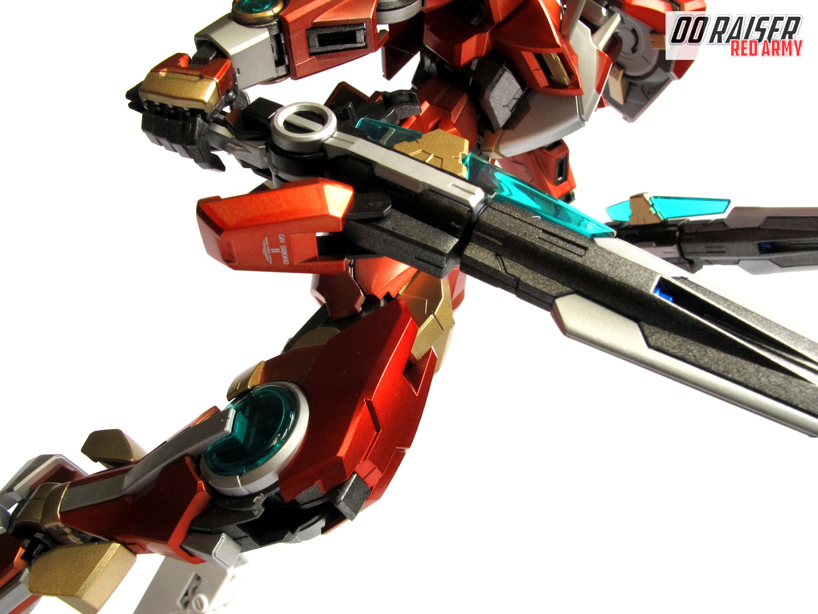 GUNDAM GUY: MG 1/100 GN-0000 + GNR-010 00 Raiser [Red Army] - Painted Build